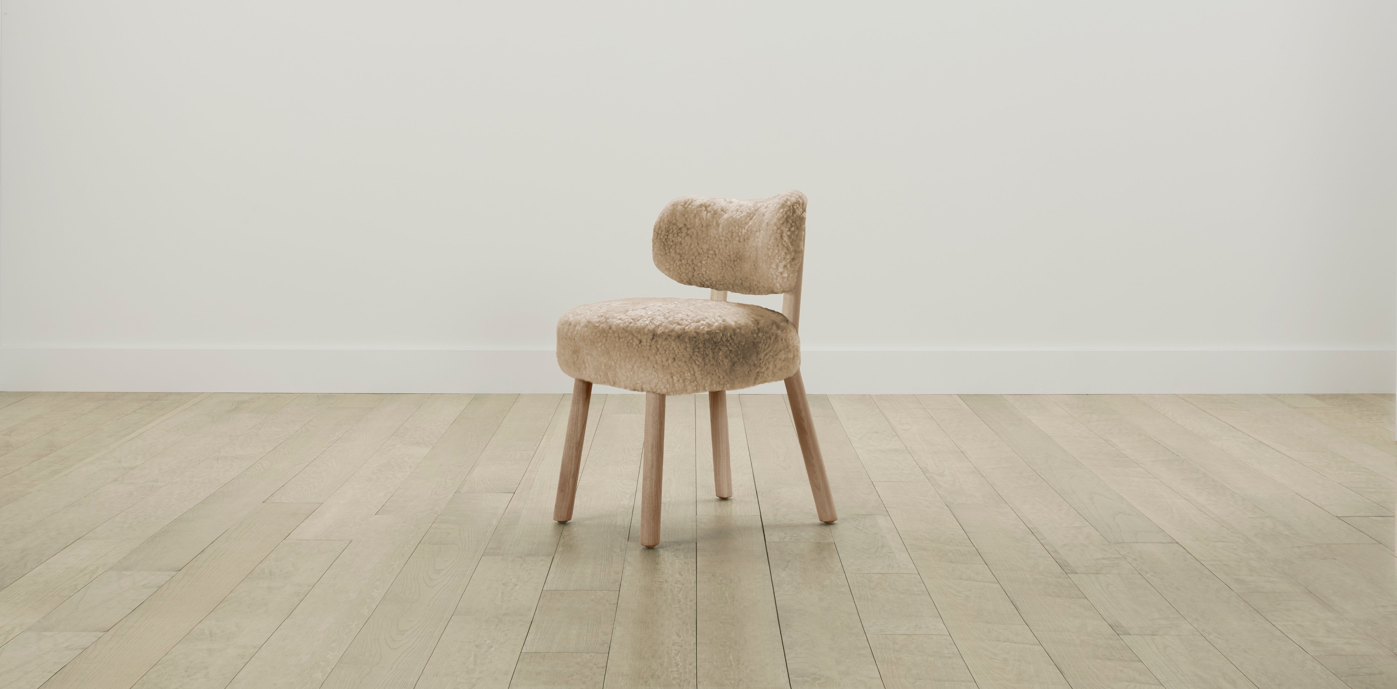 The Jane - Shearling Toffee Dining Chair – Lux Furn Mag